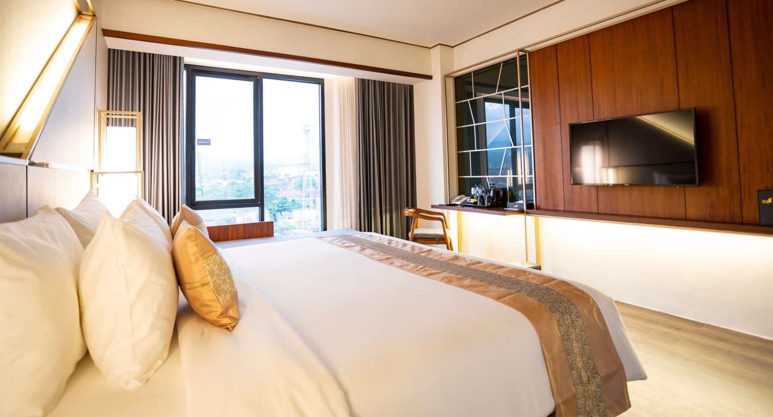 About - RAYZ UMM HOTEL MALANG